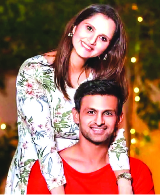 फक्त लढ म्हणा! – मार्मिक